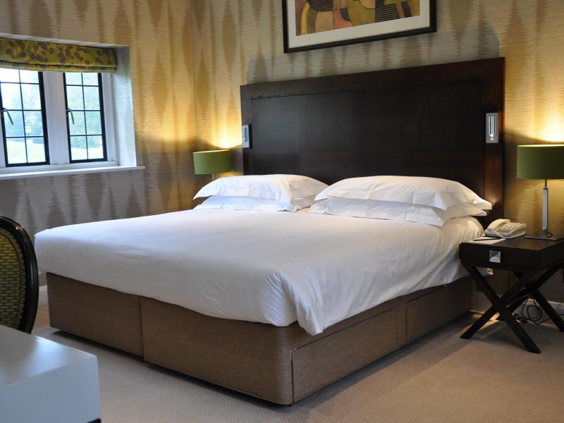 Luxury Rooms And Suites | Danesfield House Hotel